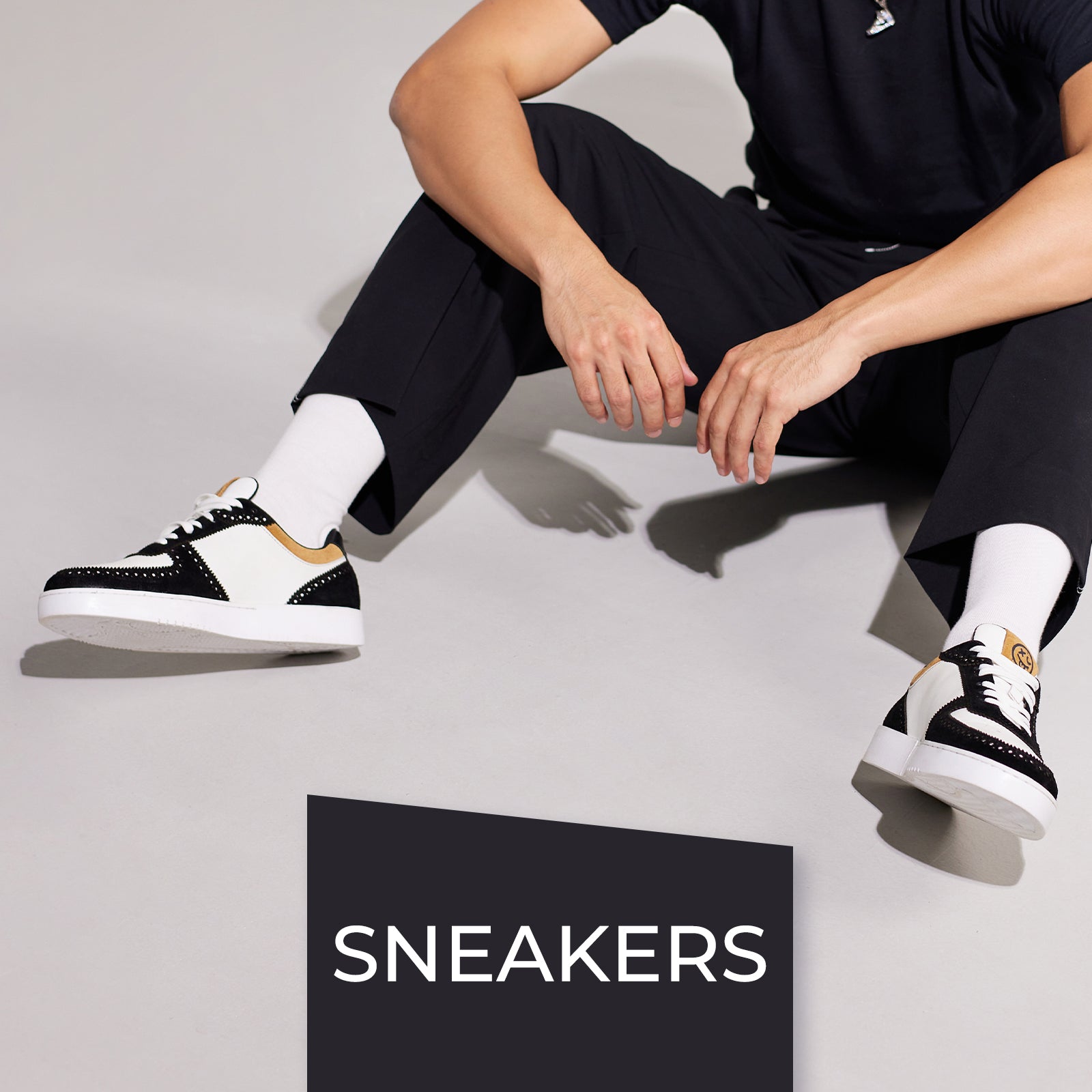 Discover Your Fashion Footwear Destination – Where Trendy Meets Fancy!